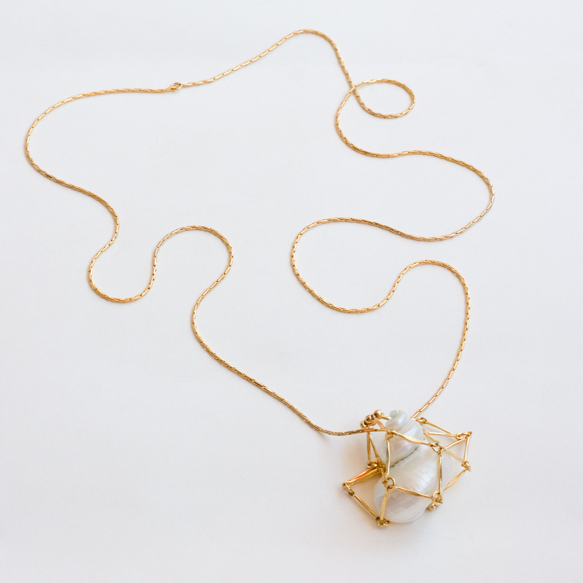 COLLAR SPIRAL CREST – Pajarolimon Colombia